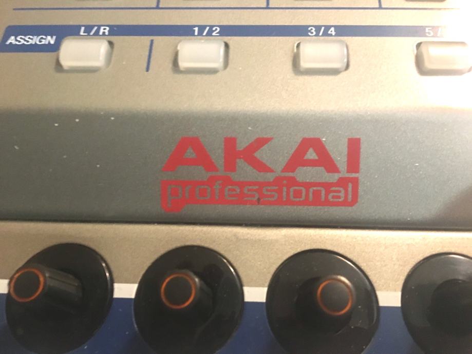 Akai DPS24 24bit/96kHz Multitrack Workstation