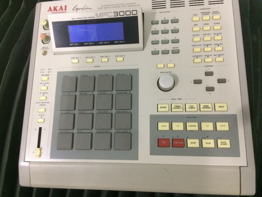 AKAI MPC 3000 ROGER LINN EDITION