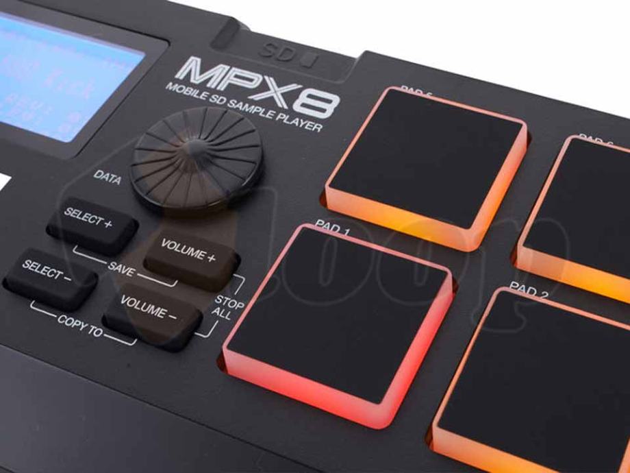 AKAI Professional MPX8