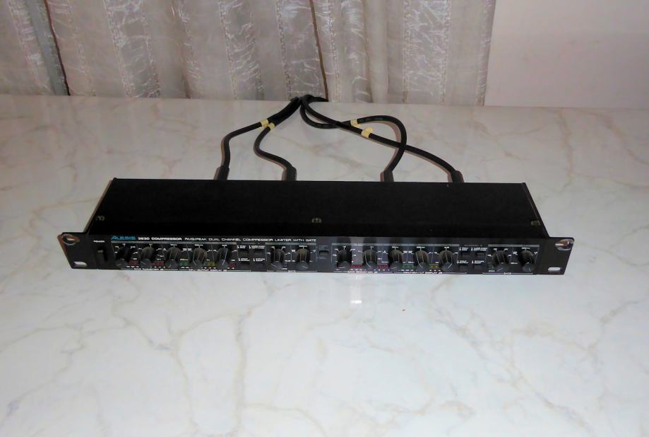 ALESIS 3630 Dual channel Compressor