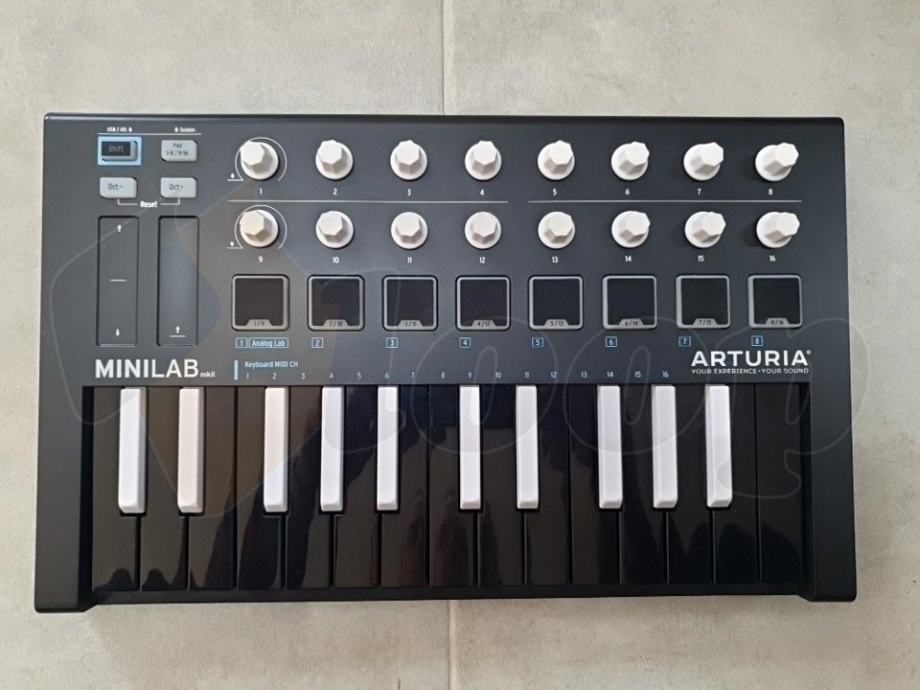 Arturia MiniLab MkII Black MIDI kontroler