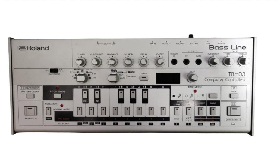 BAS MAŠINA ROLAND BOUTIQUE TB-03 // R1,RATE