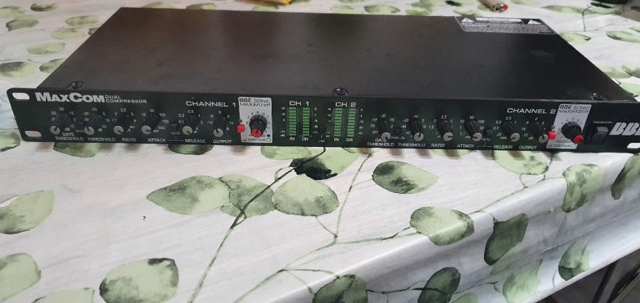 BBE professional MaxCom COMPRESSOR