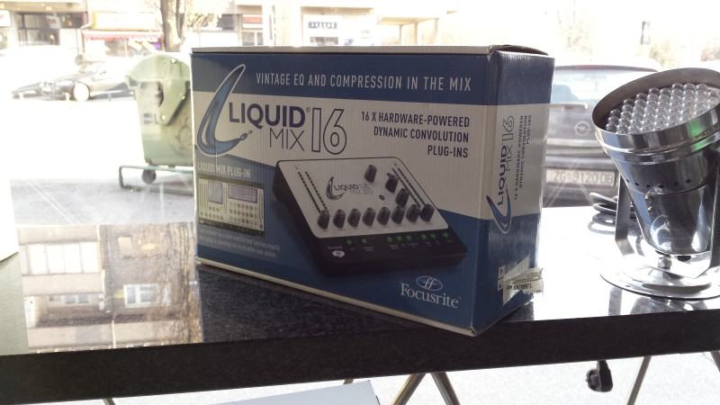 Focusrite Liquid Mix 16