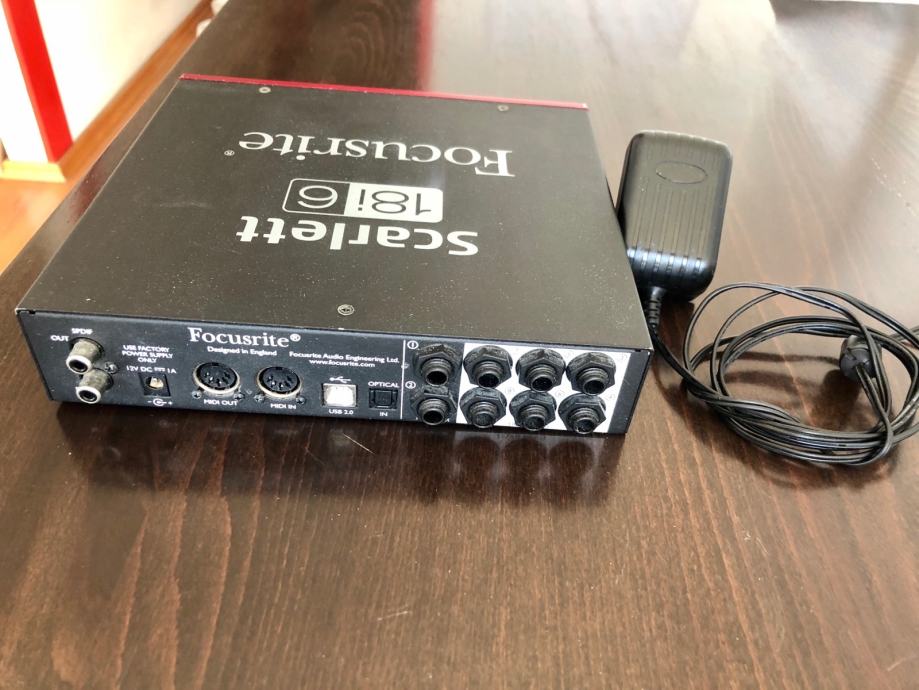 Focusrite Scarlett 18i6 _ povoljno!