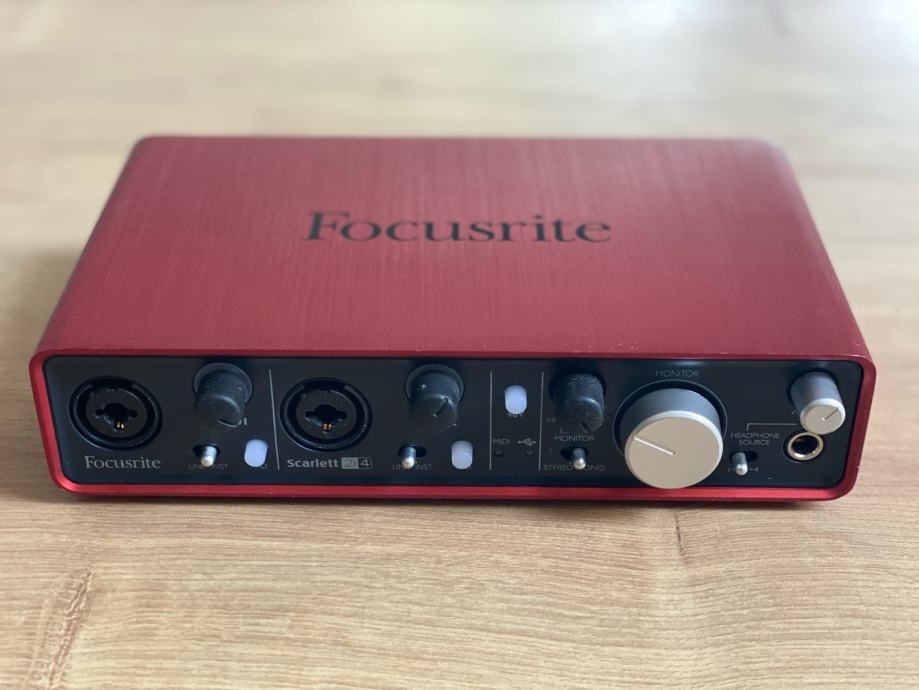 Focusrite Scarlett 2i4 1st generation