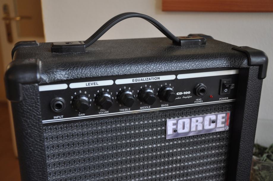 Hohner CD-100 GUITAR AMPLIFIER - FORCE SERIES
