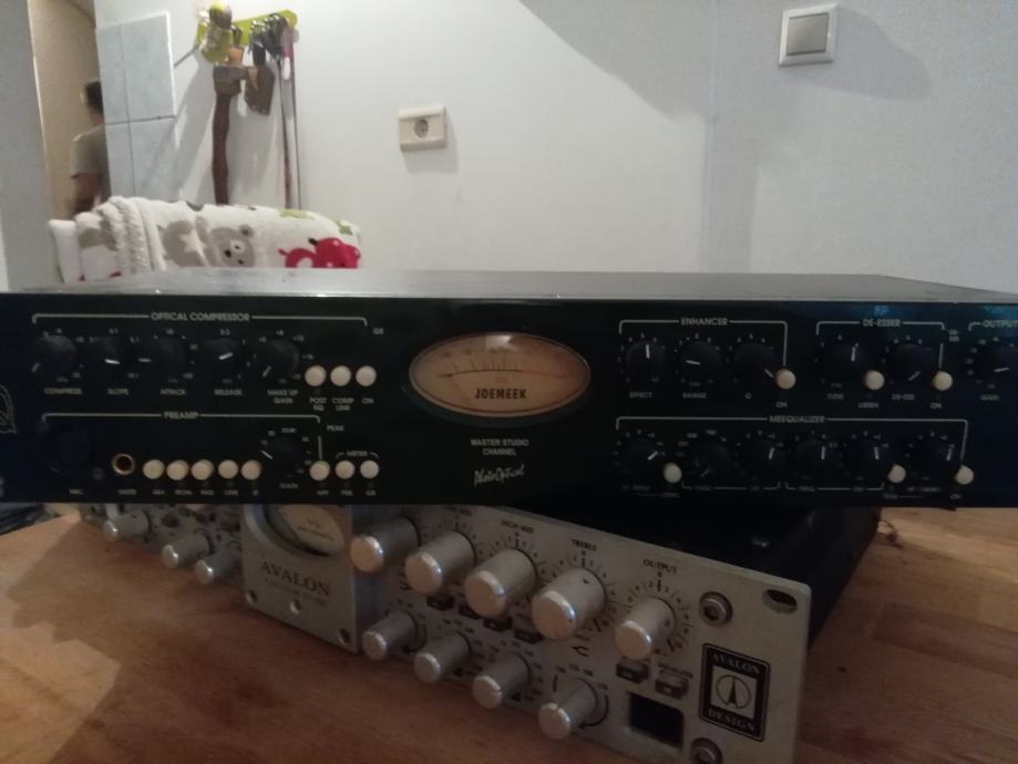 Joemeek oneQ