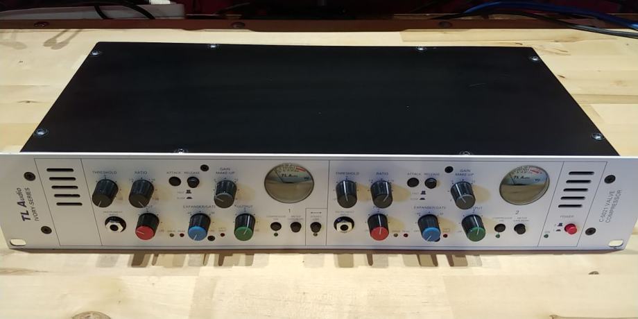 TL Audio IVORY-Series C-5021 Valve Compressor