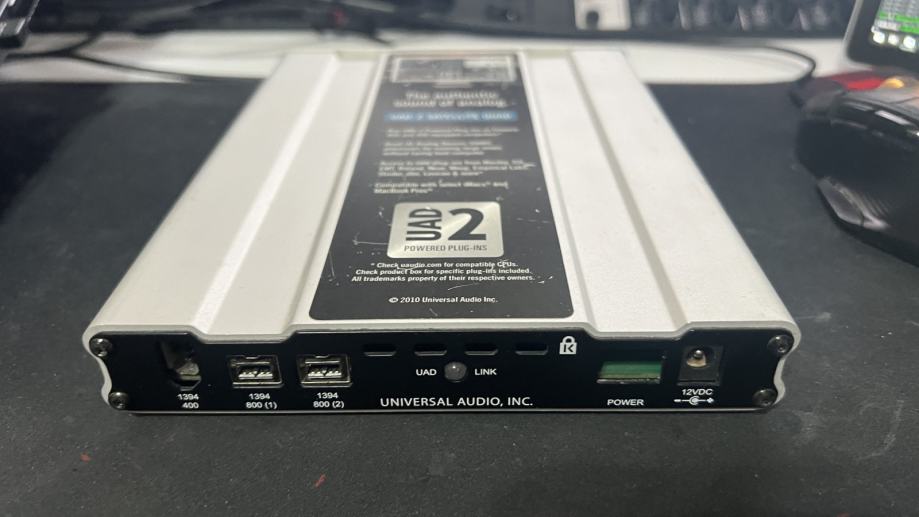 Universal Audio UAD-2 Satellite QUAD Firewire