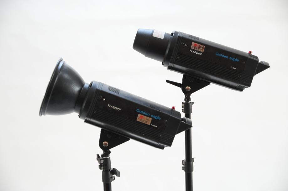 Flash Golden eagle F-300a