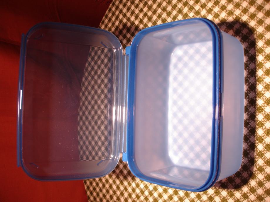 tupperware top class 4,3 litre, snižen
