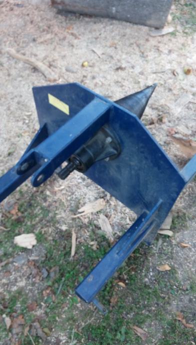 Kalač za drva svrdlo (trn) špica cjepač