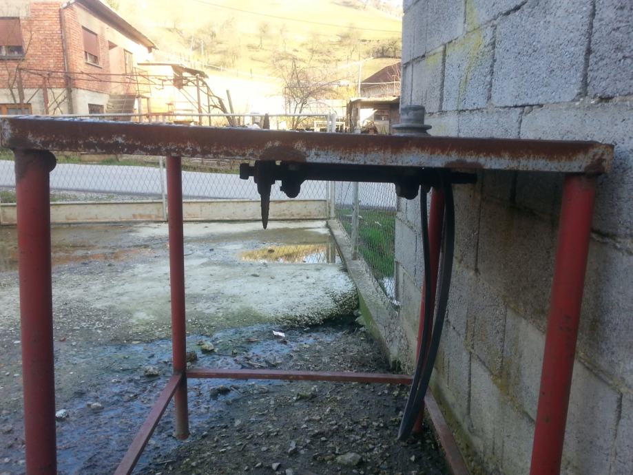 Postolje za cirkular za drvo i