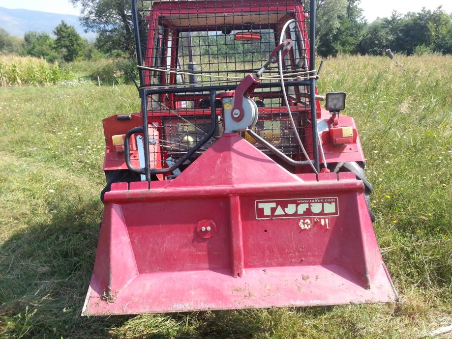 Vitlo za traktor Tajfun 4 T