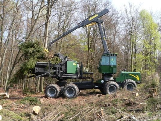 Forvarder harvester forwarder balirka za biomasu