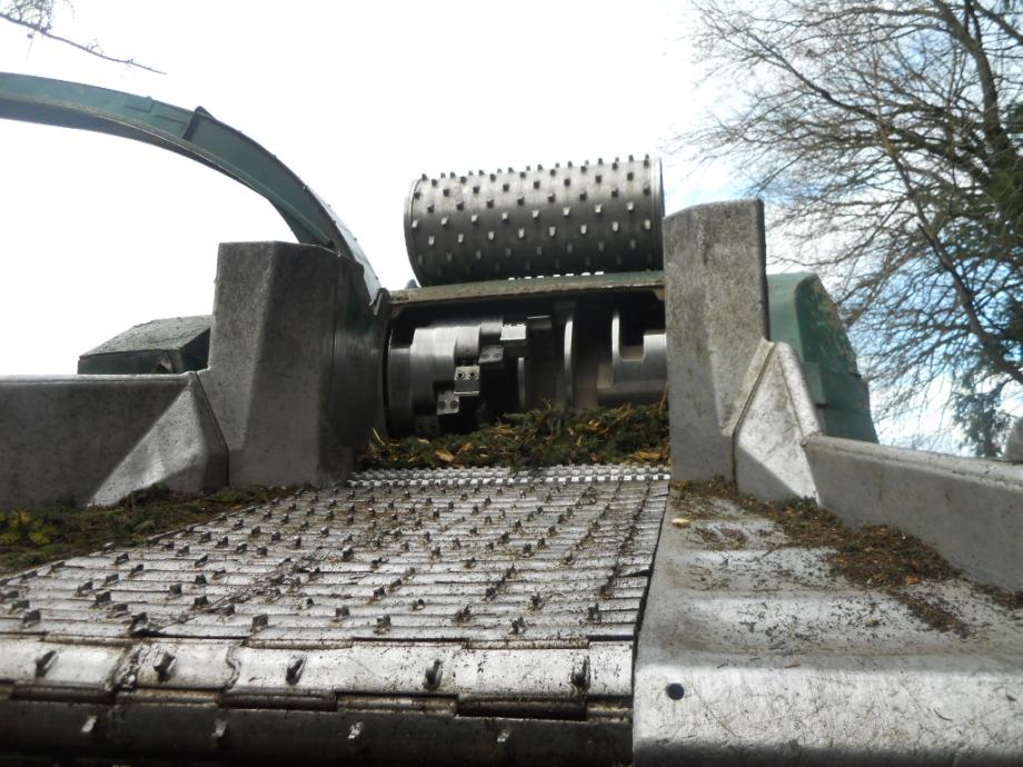 Jenz / MAN sitnilica drva hacker na kamionu, sječka, biomasa