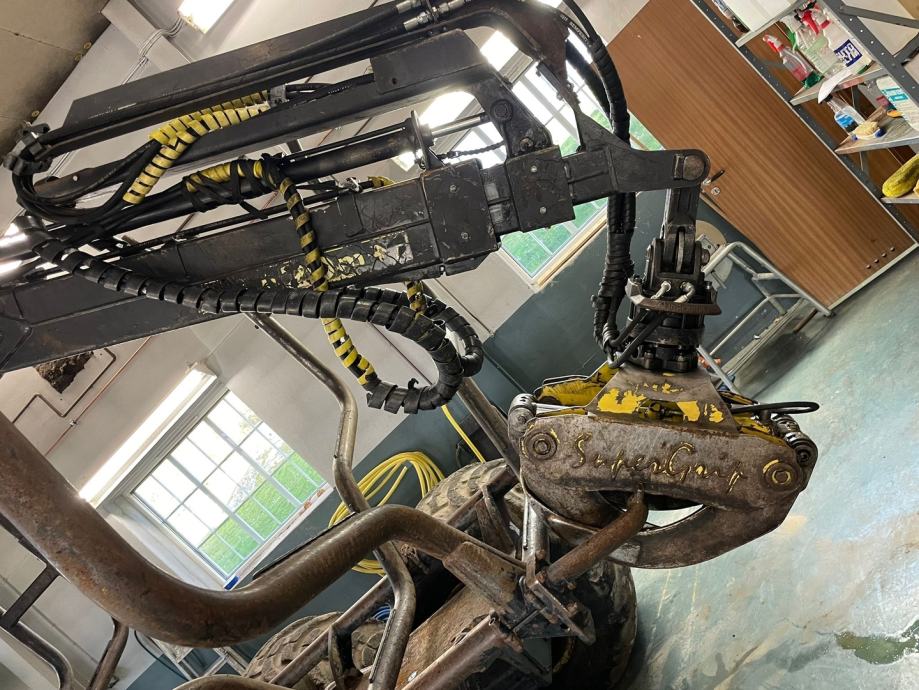 Forwarder John Deere 810D