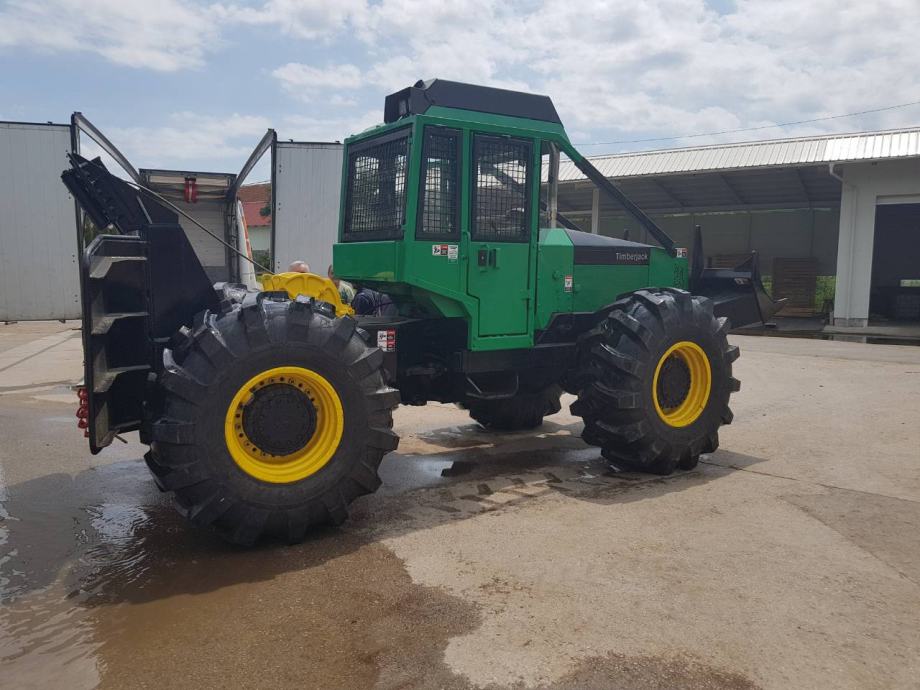 *TIMBERJACK 450c*