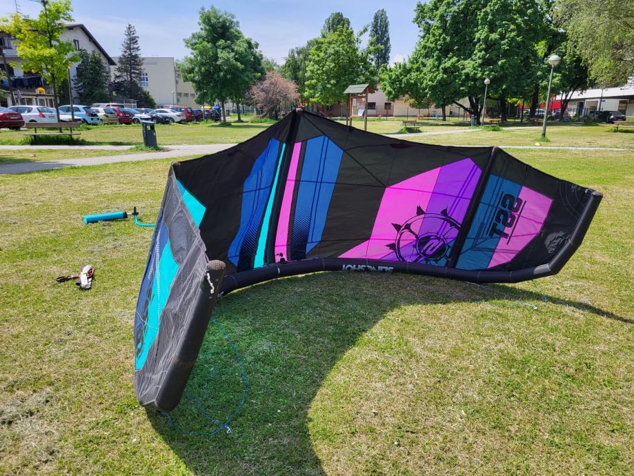 KITESURF KITE 7 m2 + BAR