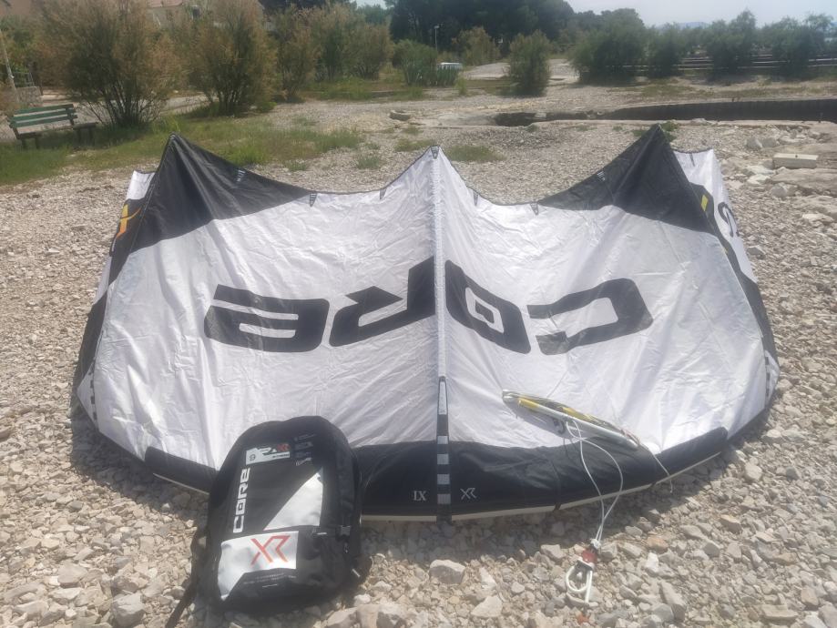 Kitesurfing - Core XR7 9 m2 s barom