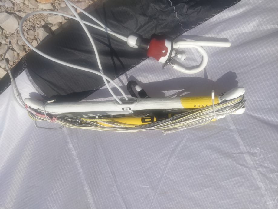 Kitesurfing - Core XR7 9 m2 s barom
