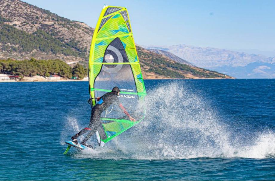 Neil Pryde Wizzard 6.5 rig jedro za windsurfing