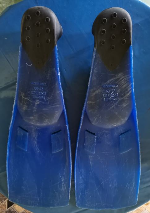 PERAJA ZA PLIVANJE BRAVO by SALVAS