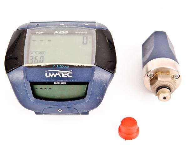 Ronilački kompjuter UWATEC ALADIN air O2 + adapter