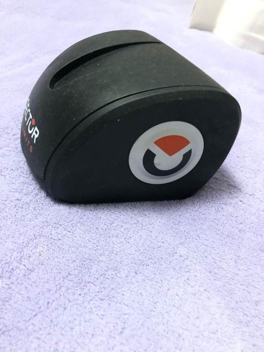 SECTOR DIVE MASTER - malo korišten