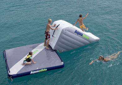 Tobogan na vodi +platforma