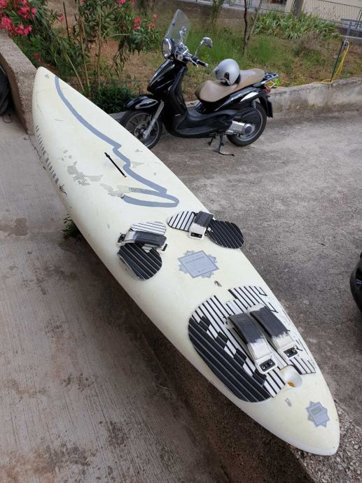Windsurf daska i jedro