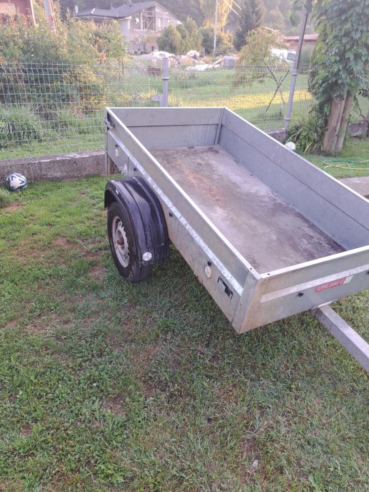 Auto prikolica 750kg