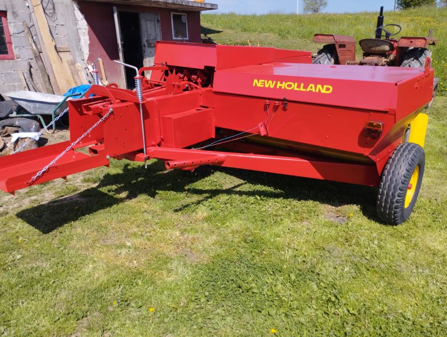 Balirka za kockaste bale New Holland 366