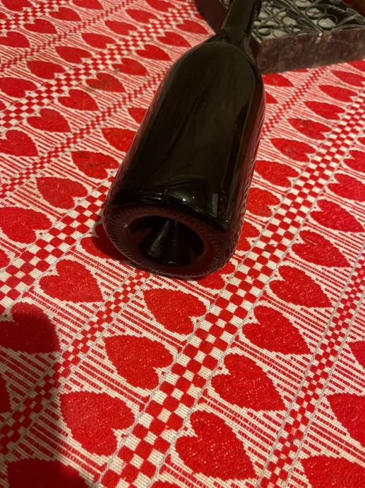 Boce za vino ili pjenušac