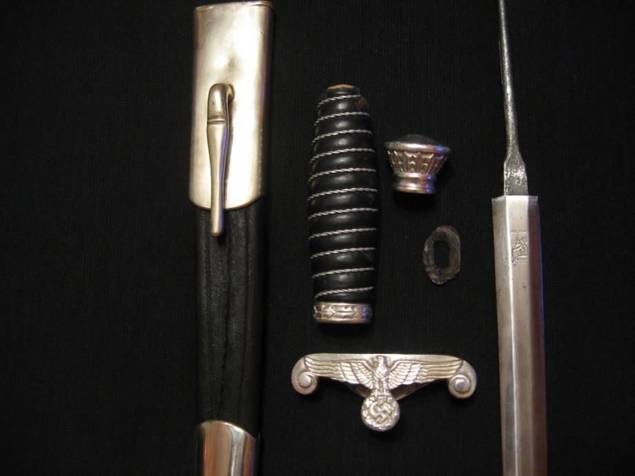 Bodez Land Custom Dagger WW2