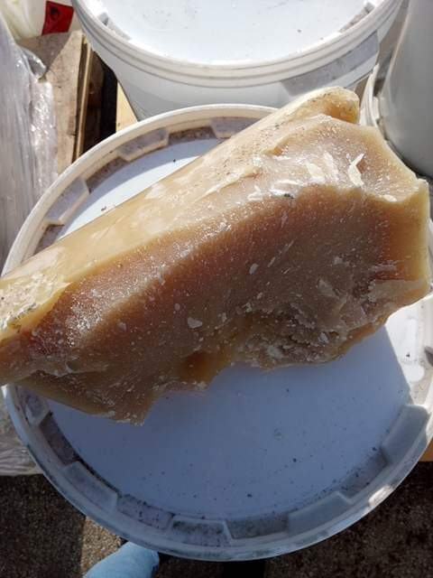 Čebelji vosek 1kg - 3€