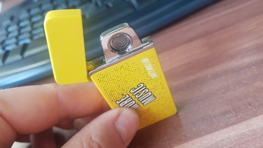 Digitalni upaljač zippo - NOVO