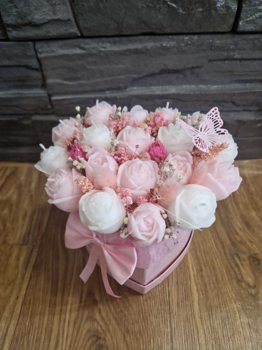 Flower box od svijeća