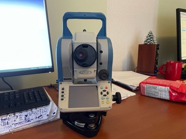 GEODETSKA TOTALNA STANICA FOCUS SPECTRA 8,5