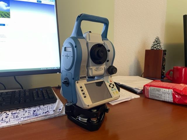 GEODETSKA TOTALNA STANICA FOCUS SPECTRA 8,5