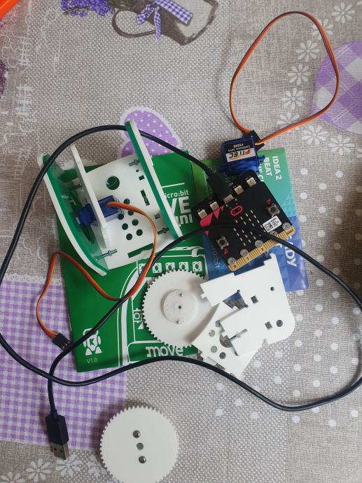 Kitronik, move mini bugy + BBC microbit