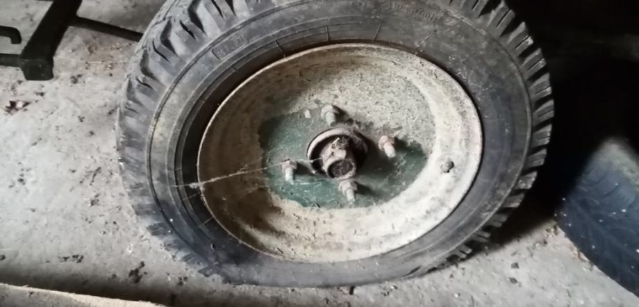 Kola za traktor