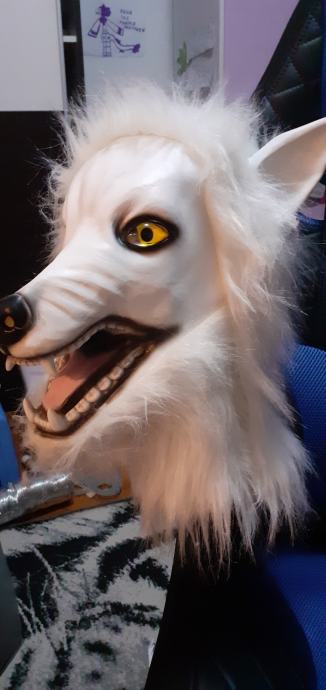 Maska za maškare vuk