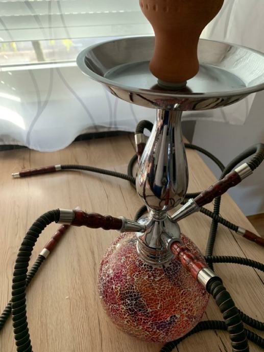 Nargila shisa bong očuvana