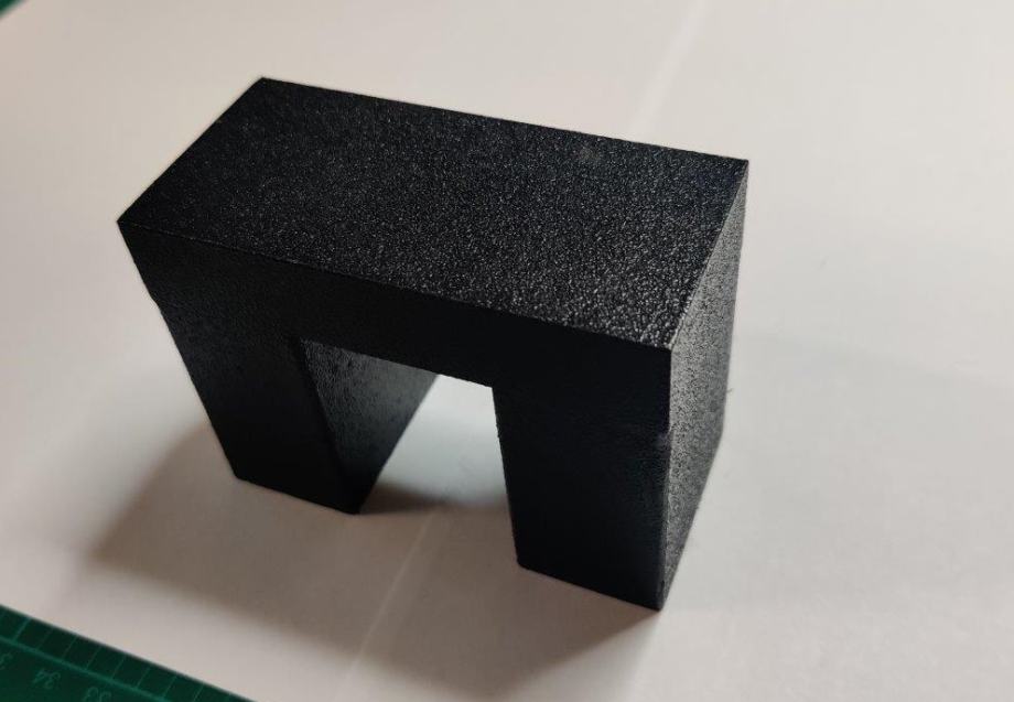 Veliki neodimijski magnet potkova (1kg)