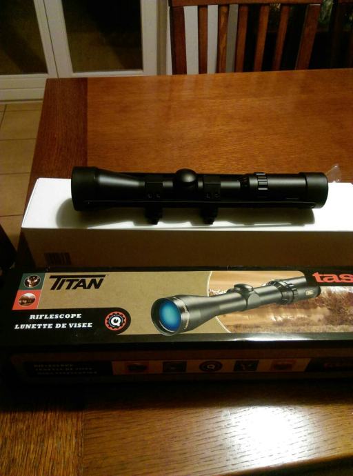 Optika Tasco Titan 1,5-6 x 42