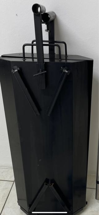 PECALO NA RASKLAPANJE ZA PEČENJE PILIĆA ILI CARSKOG MESA