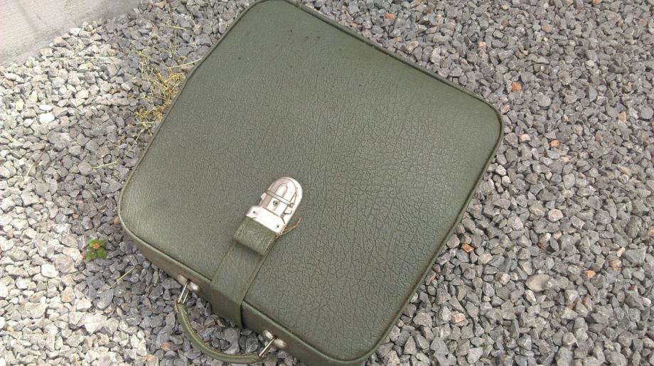 Pisaca masina Slavko Rodic