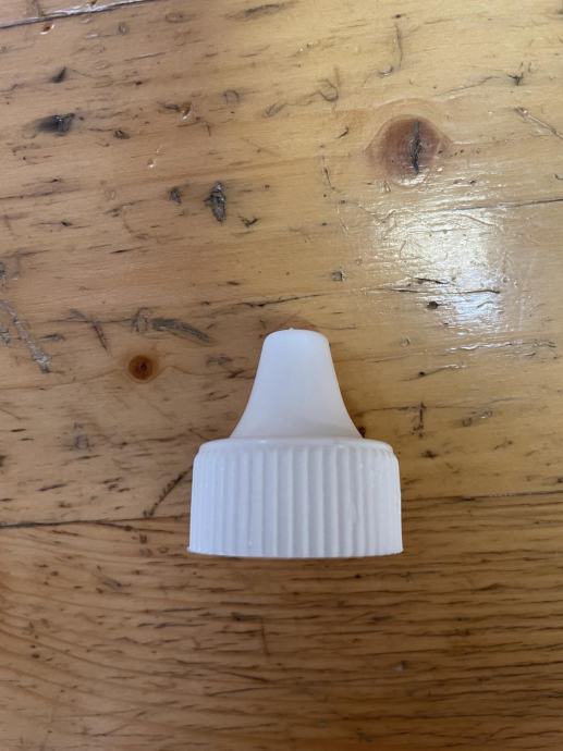 Plasticna boca 1000ml sa čepom i dozatorom